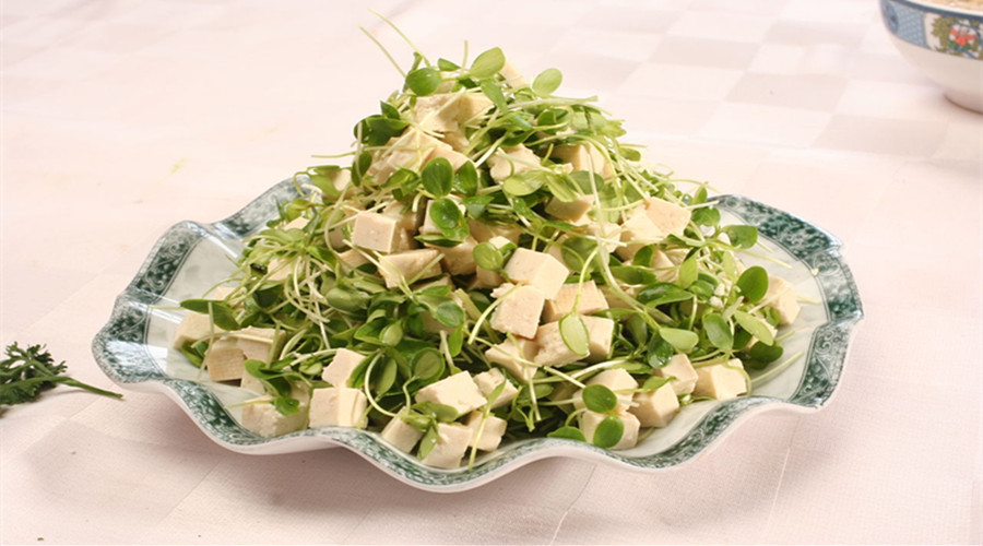 Xiangchun, eat it now or never_EYESHENZHEN