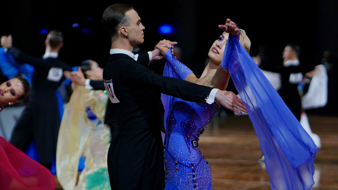 Dance Month opens with world-class contest_EYESHENZHEN
