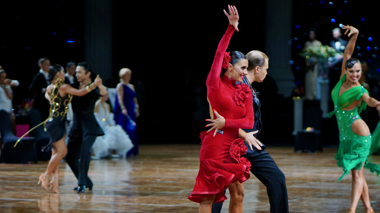 Dance Month opens with world-class contest_EYESHENZHEN