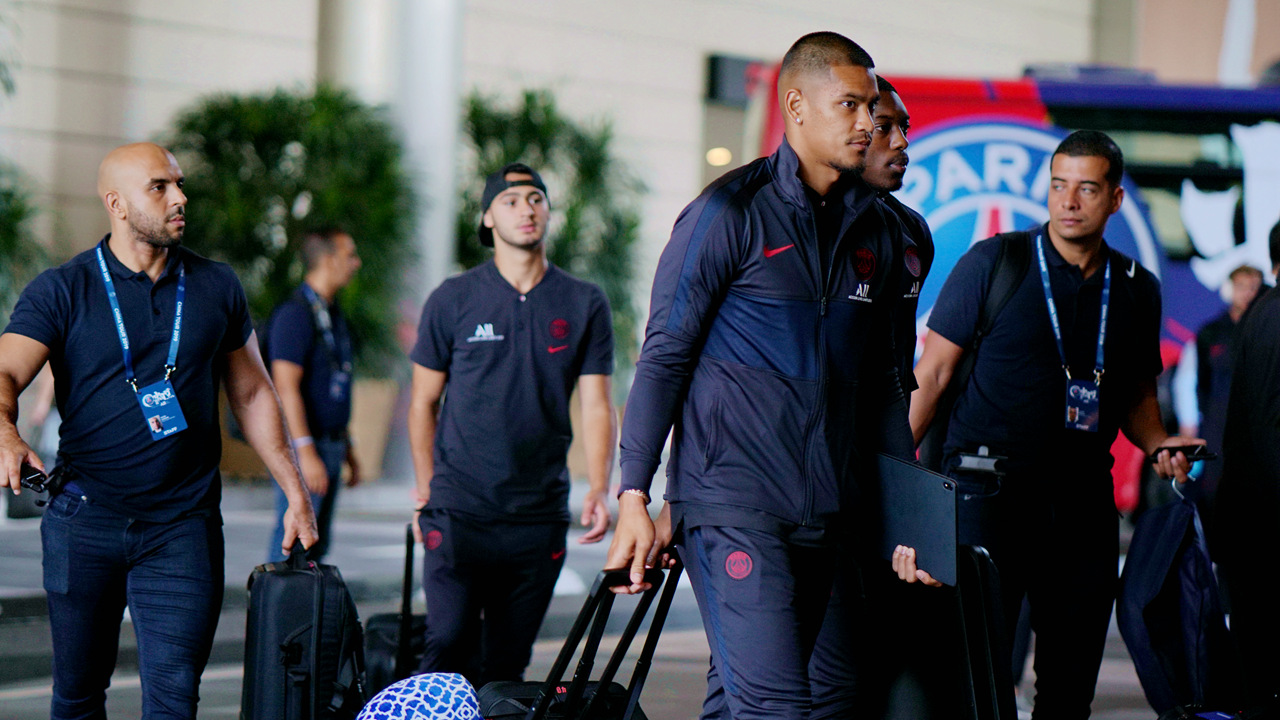 PSG brings football fever back in town_EYESHENZHEN