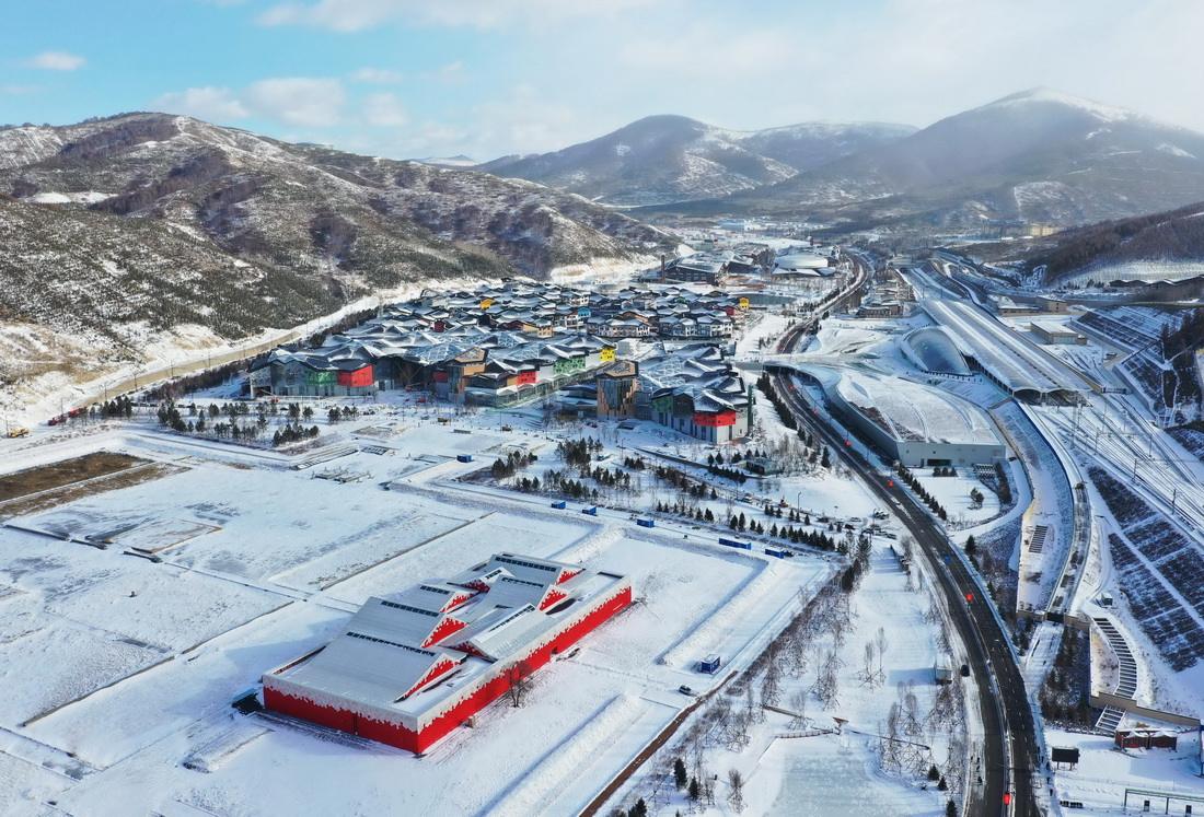 Winter Olympics bring mountain village into limelight_EYESHENZHEN