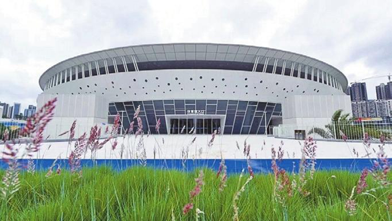 Take a tour of new sports complex in Longhua District_EYESHENZHEN