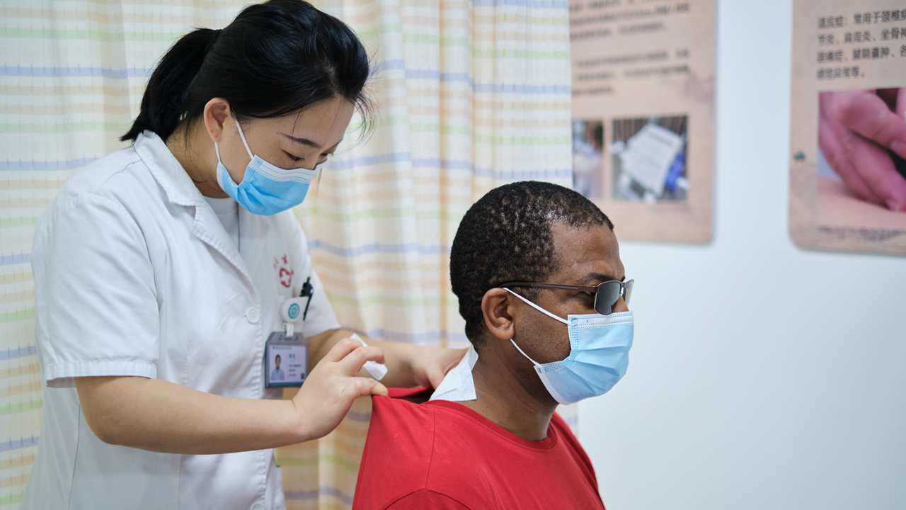 Sanfu, China's dog days, starts_EYESHENZHEN