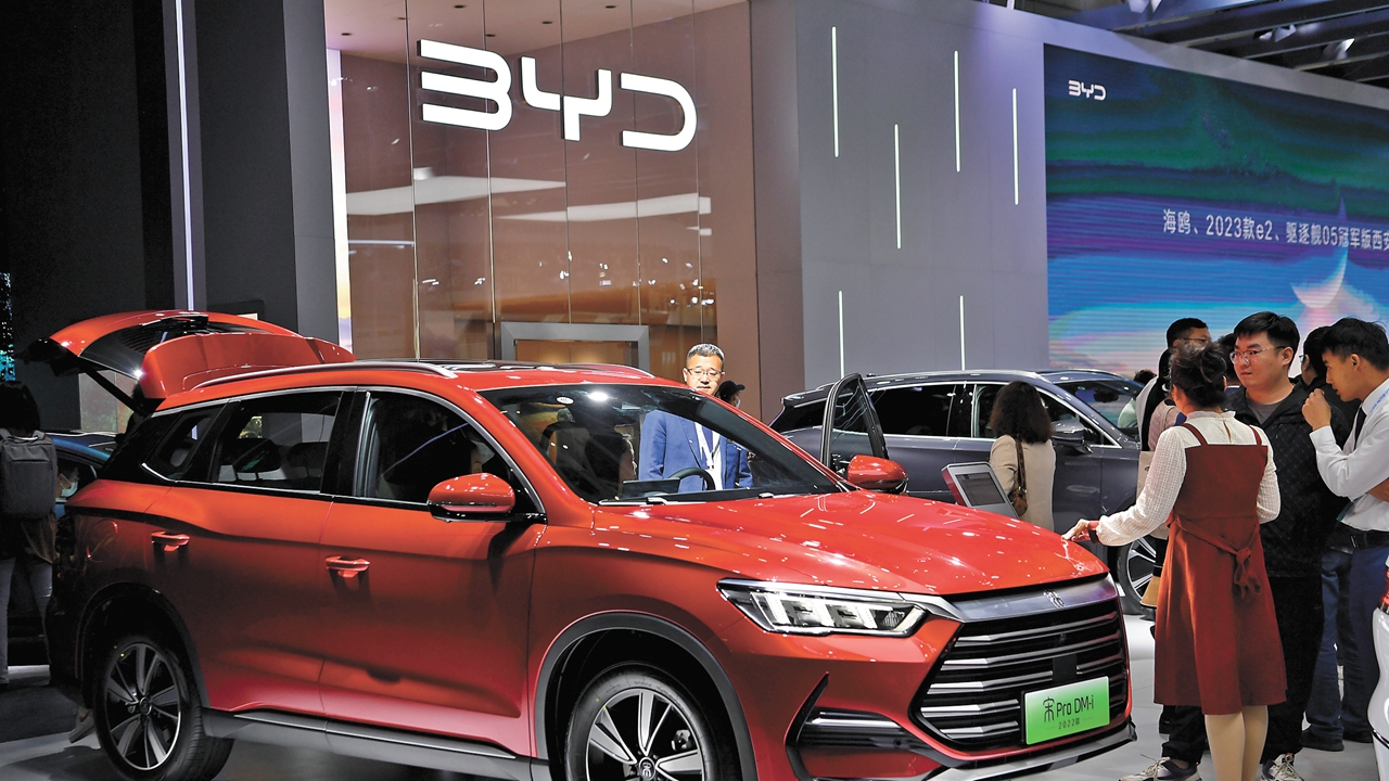 BYD extends its lead in car sales_EYESHENZHEN