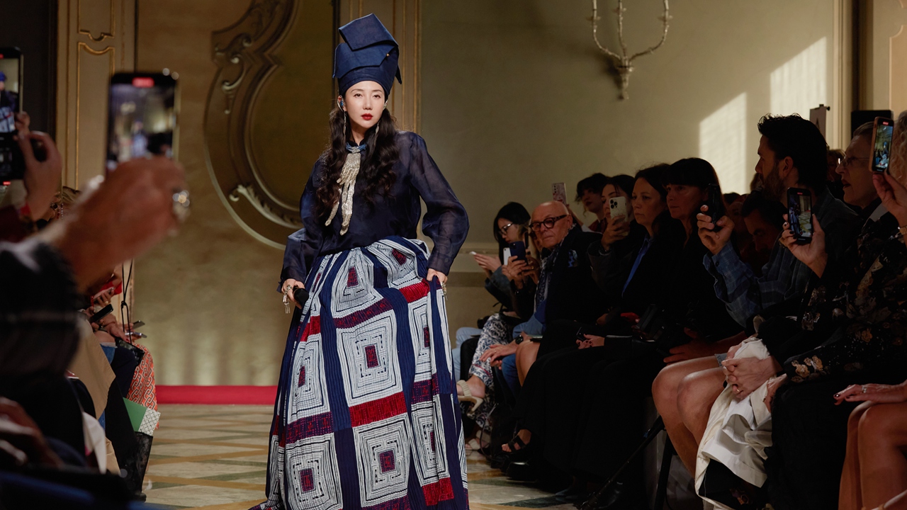 SZ fashion brand draws spotlight on Miao culture at Milan Fashion Week ...