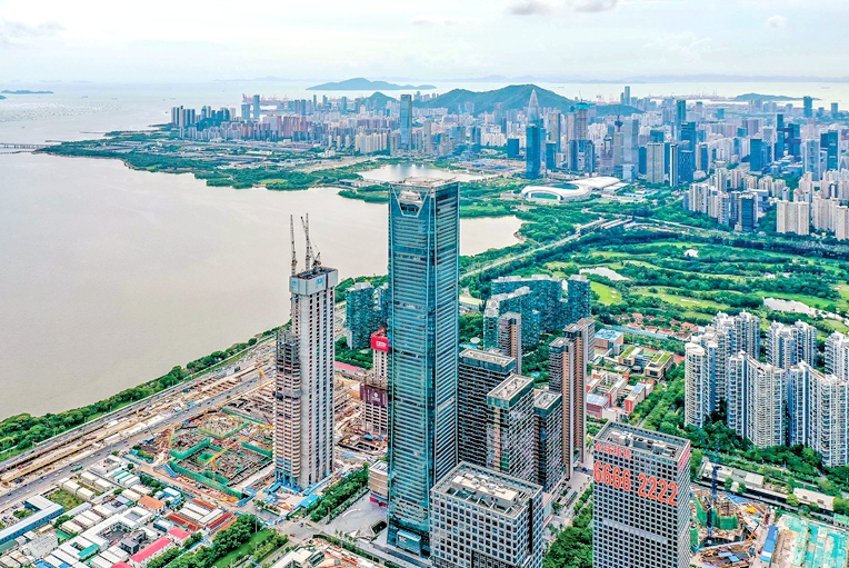 City's GDP expands to exceed ¥2.4T in first three quarters_EYESHENZHEN
