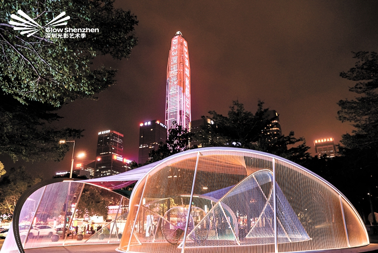 Glow Shenzhen 'lights up' night economy_EYESHENZHEN