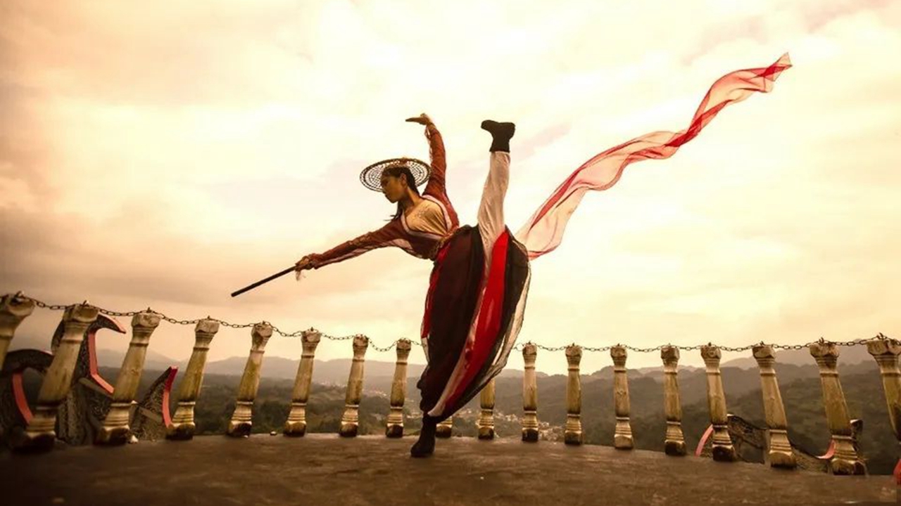 Lingyun, an internet warrior_EYESHENZHEN