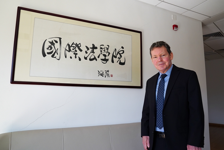 Prof. Feldman's global vision for SZ legal development_EYESHENZHEN