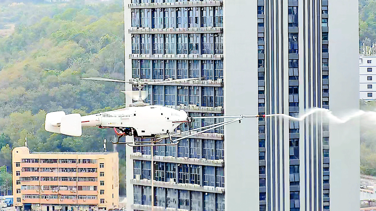 UAV firefighting trial conducted for super-high-rise buildings_EYESHENZHEN