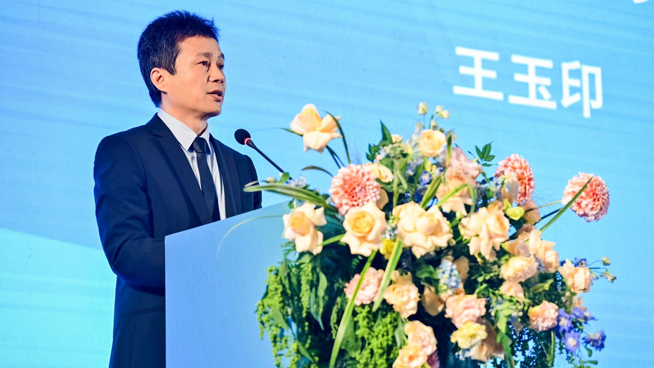 TÜV Rheinland holds NEV forum in Guangzhou_EYESHENZHEN